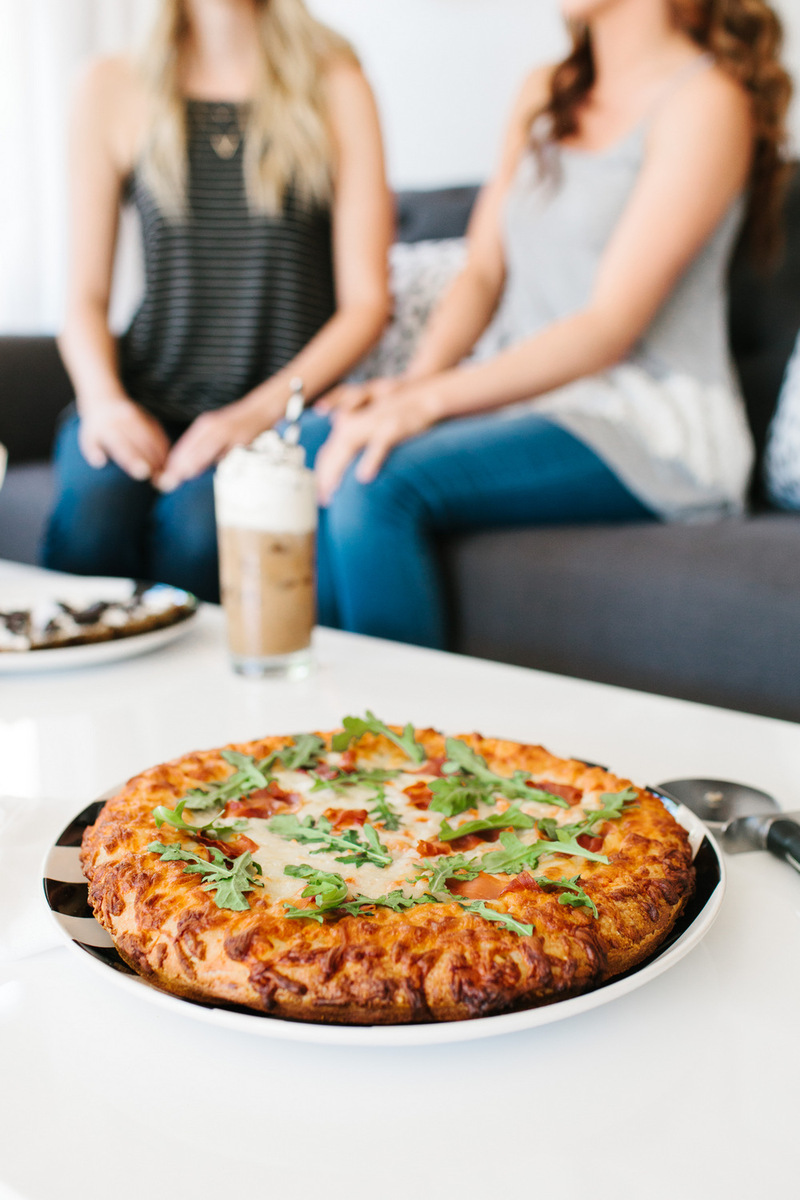 GIRLS' NIGHT IN PIZZA PARTY! | The TomKat Studio